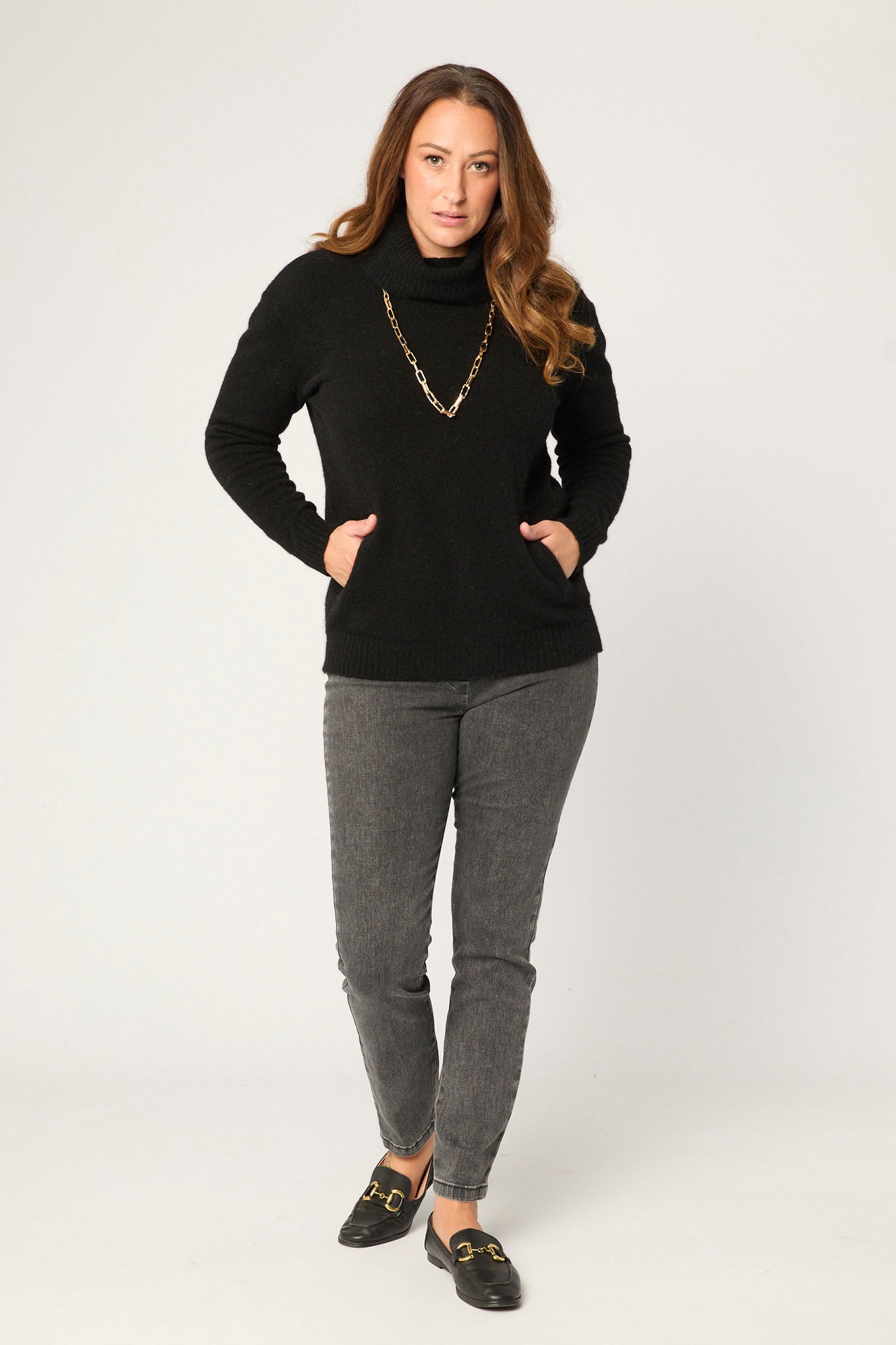Shop Vaucluse Longer Pocket Jumper in Black – Fella Hamilton