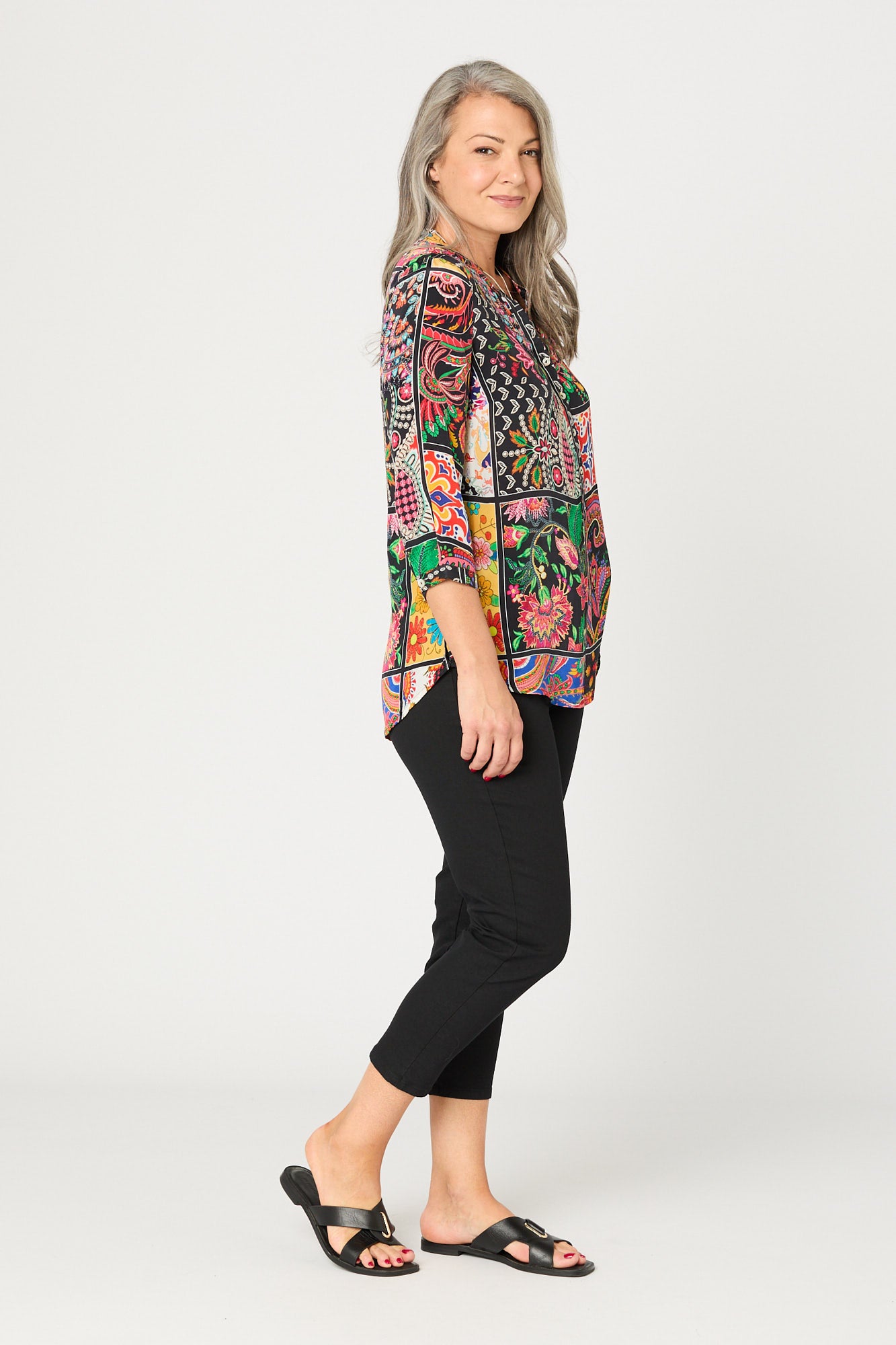 Shop Tiggy 3/4 Sleeve Popover Tunic in Black Tiles – Fella Hamilton