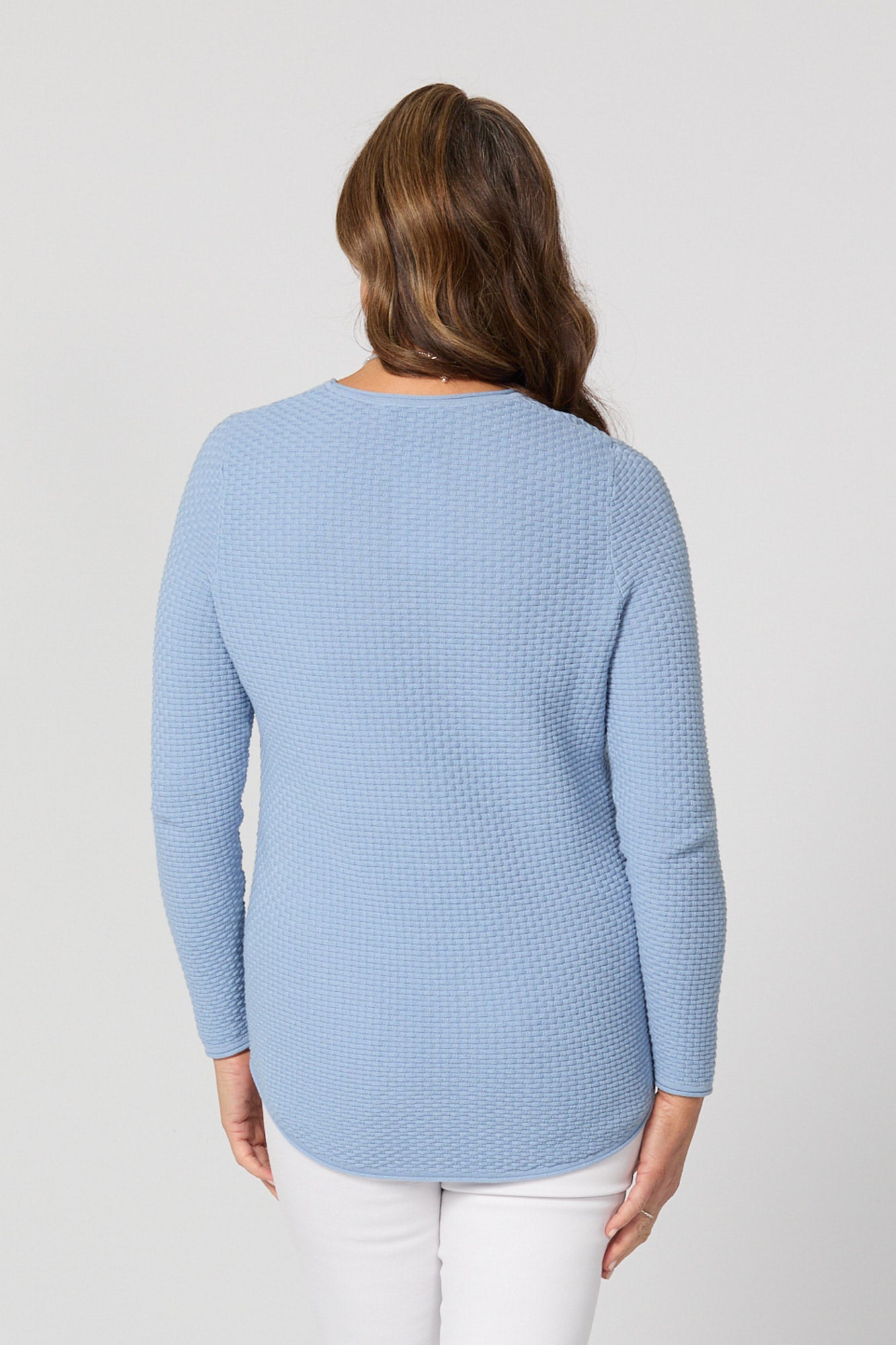 Shop Betty Textured Sweater in Chambray – Fella Hamilton