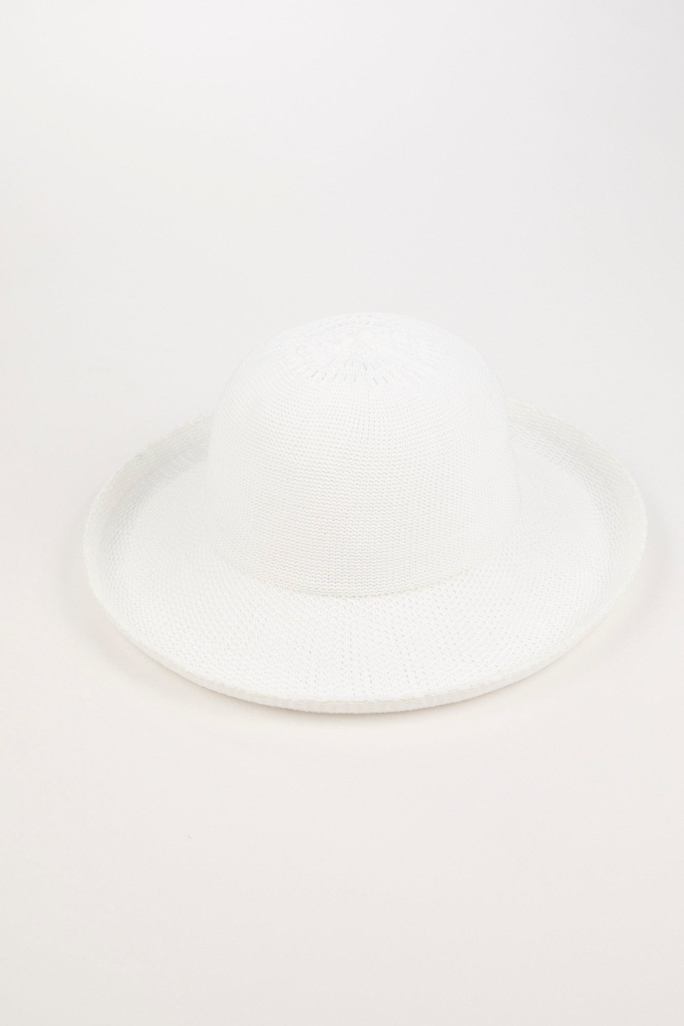 Shop Classic Breton Squash & Wash Hat in White – Fella Hamilton
