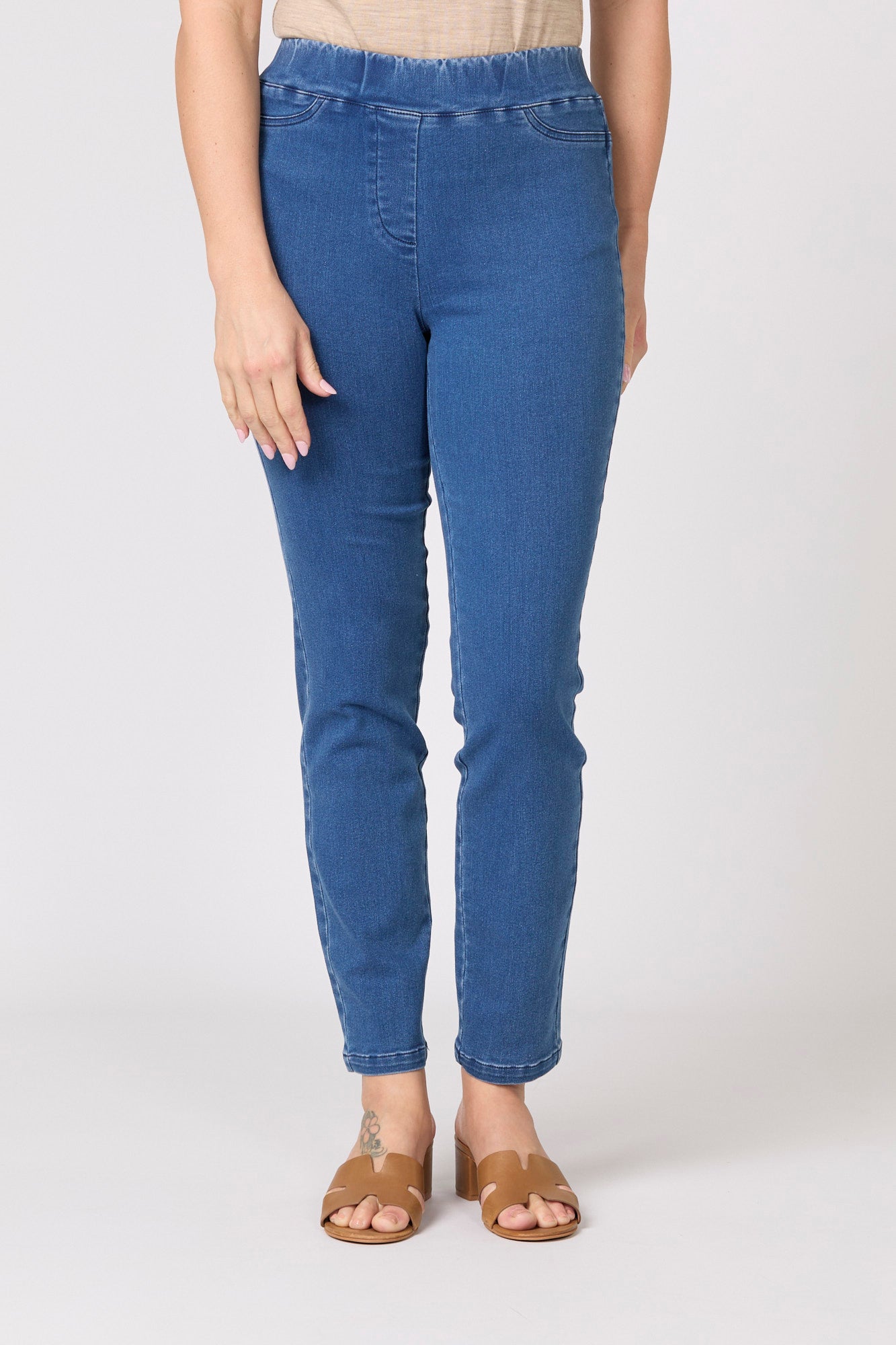 Shop Suzy Stretch Long Pull On Jean in Mid Blue – Fella Hamilton